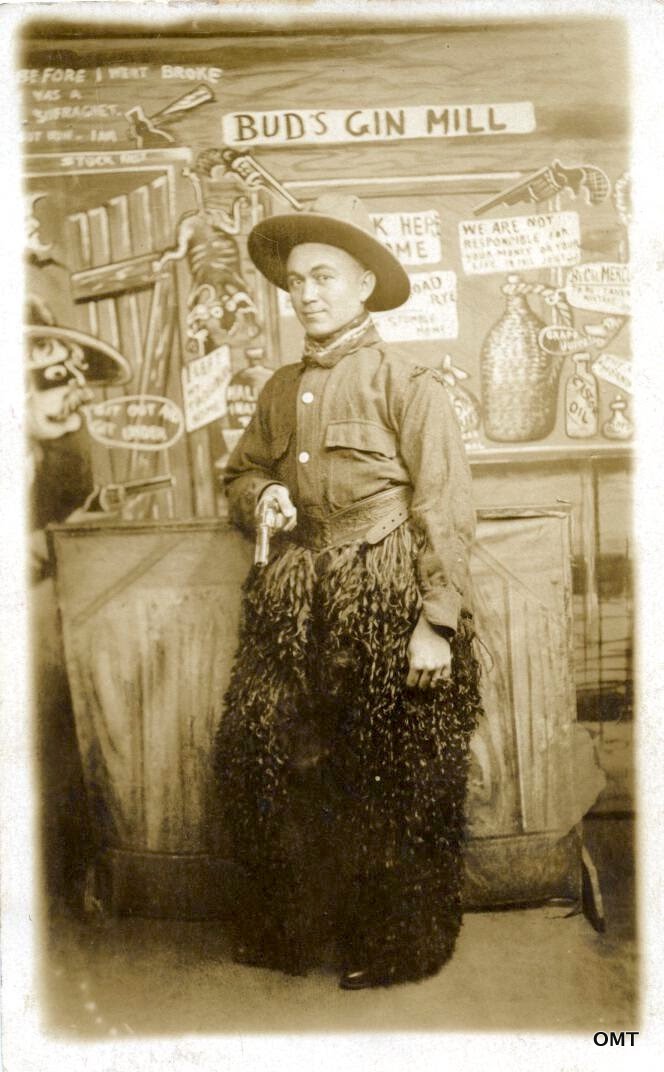 One Man's Treasure: WOOLY CHAPS