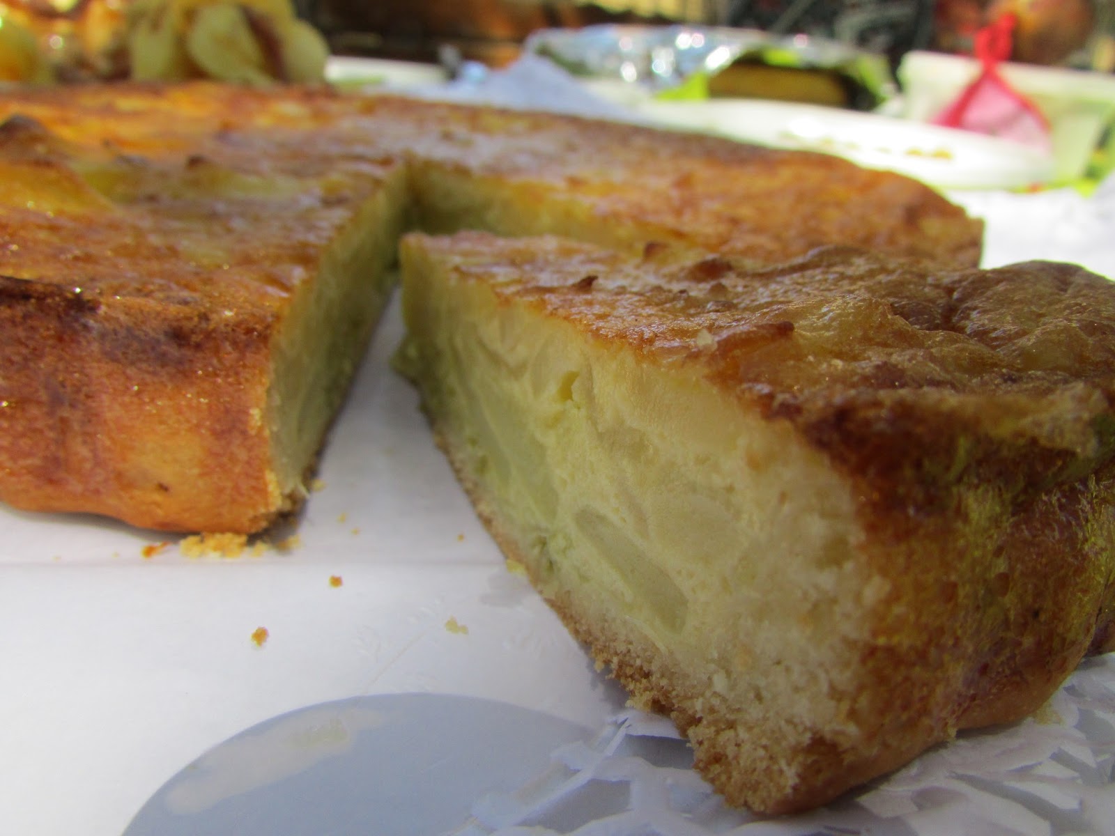 'Coca' de tortilla española con pimientos verdes y cebolla | Cocina