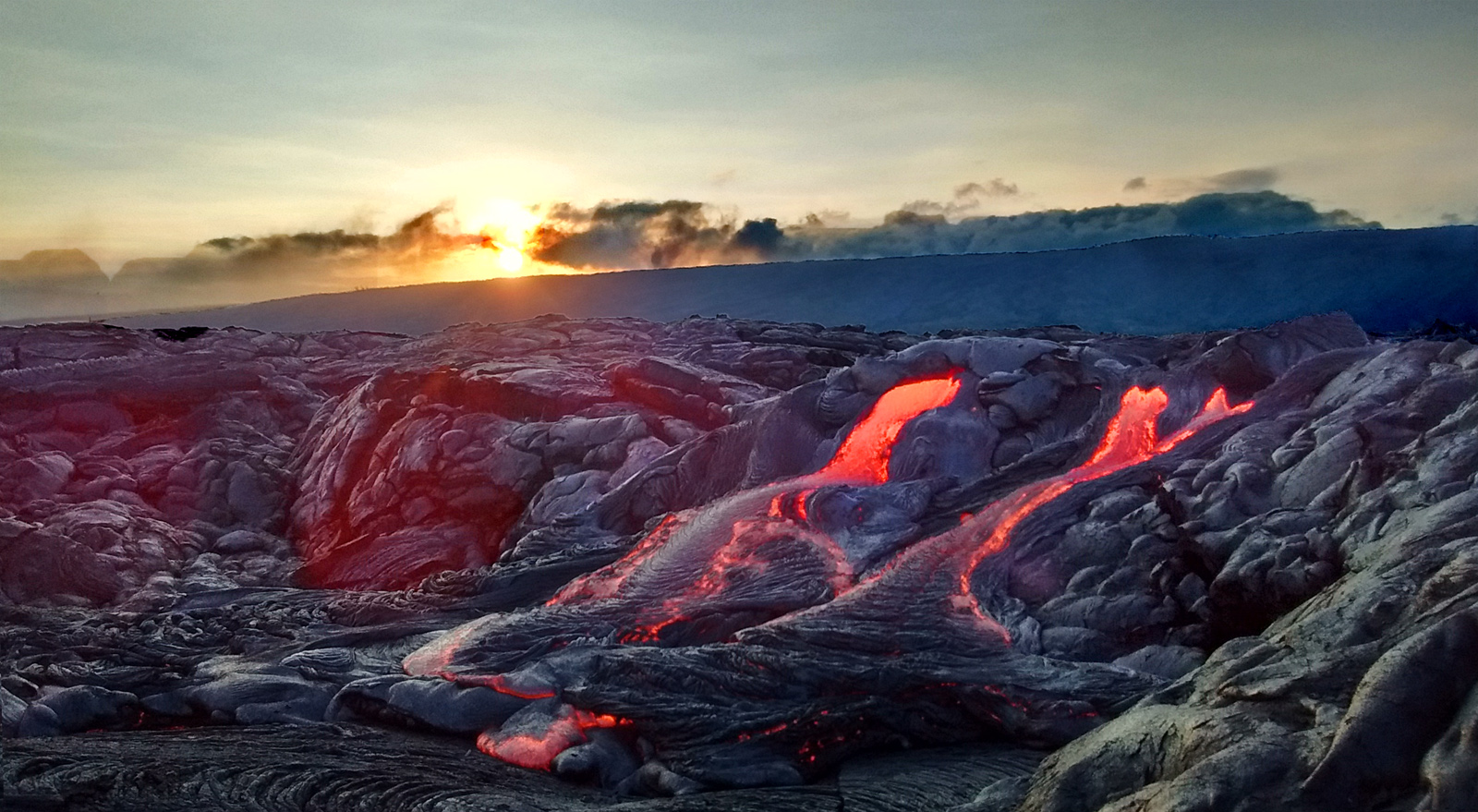 Haysmer Hawaii: Pu'u O'o at Kilauea Volcano