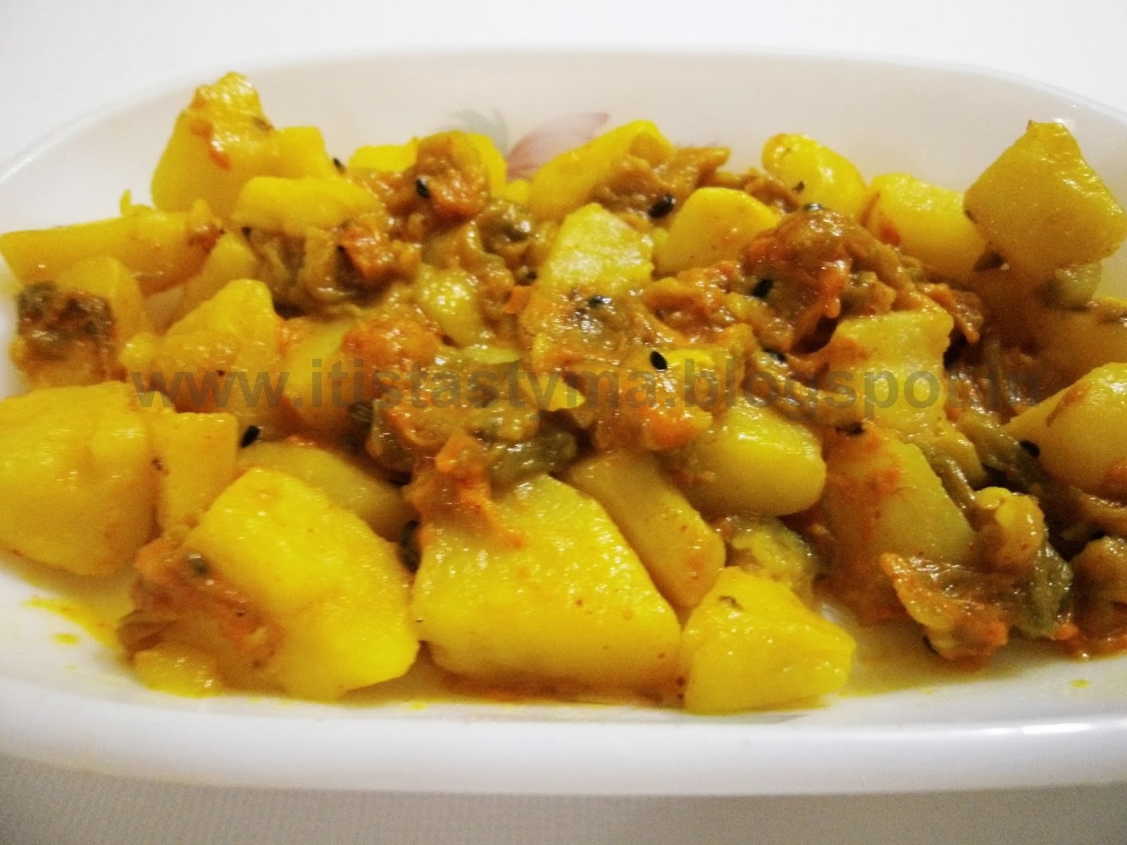 It is tasty ma!: Pumpkin Flower Delight (Kumro Phooler Torkari)