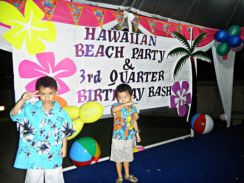 lovely: * Hawaiian Beach Party