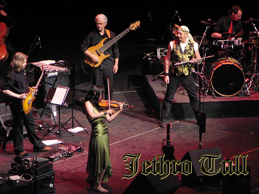 Zona Rock Dan Metal : ANN MARIE CALHOUN