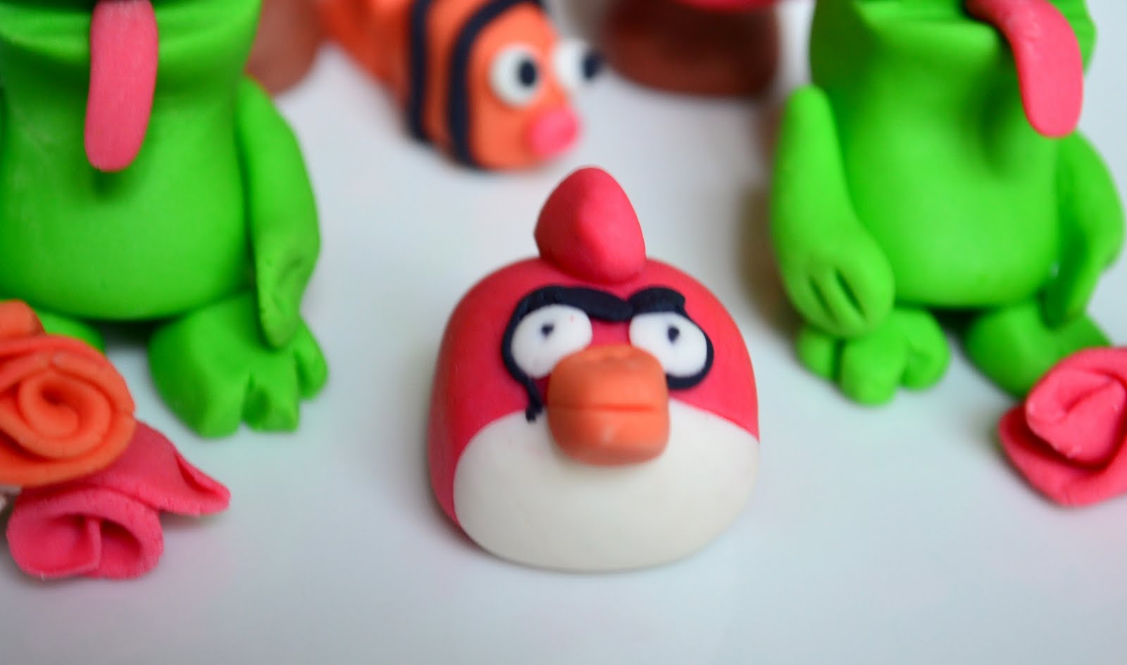 Vanilla Pastry: Fondant Cartoon Characters