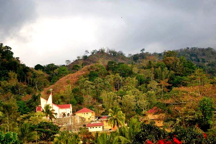 Baucau Scenery / Paisajem Baucau Nia ~ Baucau History & Nature - Timor ...