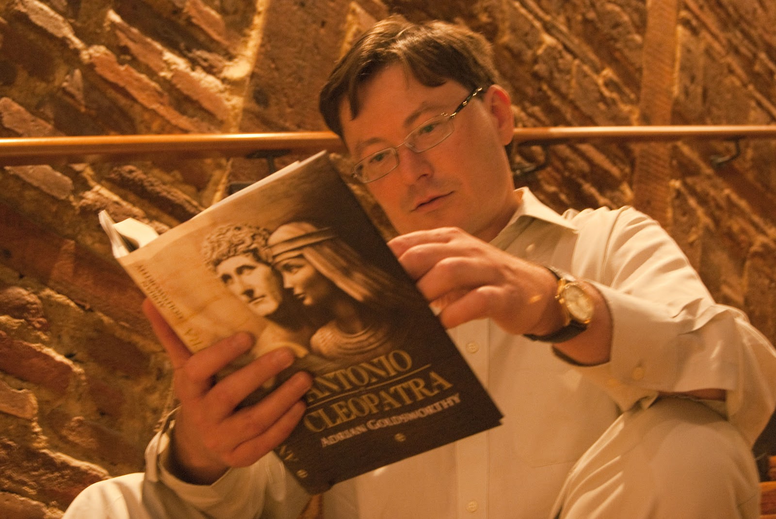 Alégrame el día: Adrian Goldsworthy: "Cleopatra usaba su sexualidad ...