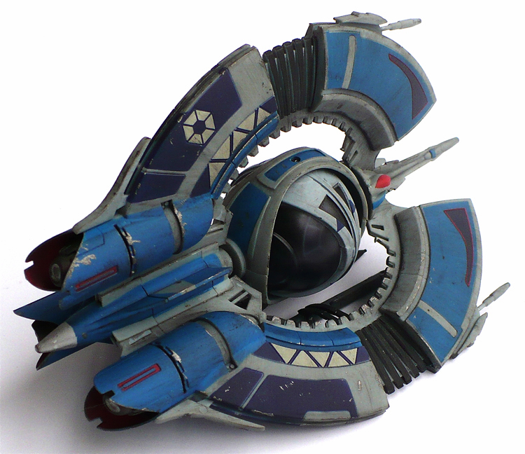 The Great Canadian Model Builders Web Page!: Droid Tri-Fighter
