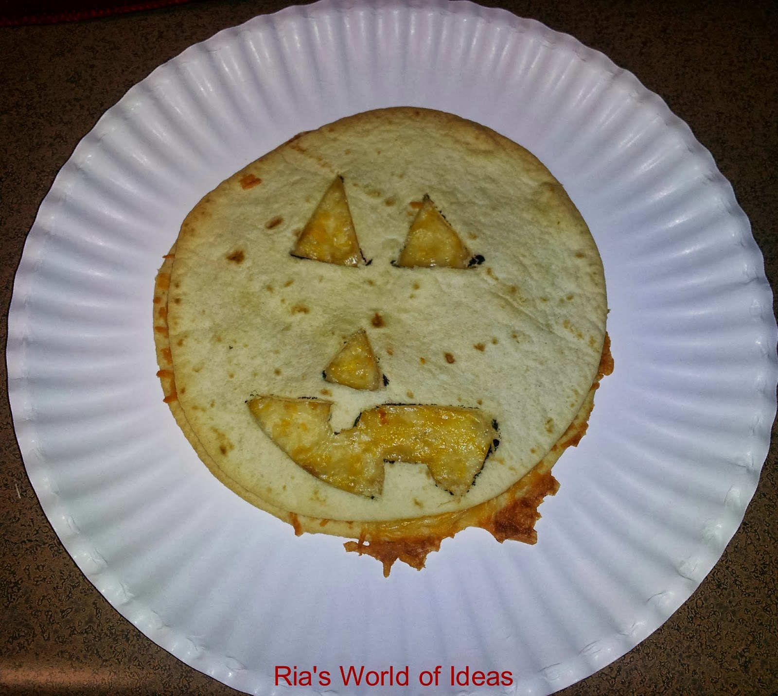 Ria's World of Ideas: Jack O Lantern Cheese Quesadilla
