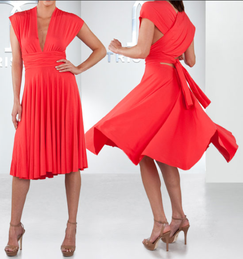 The Queen's Throne: One Dress Multiple Styles