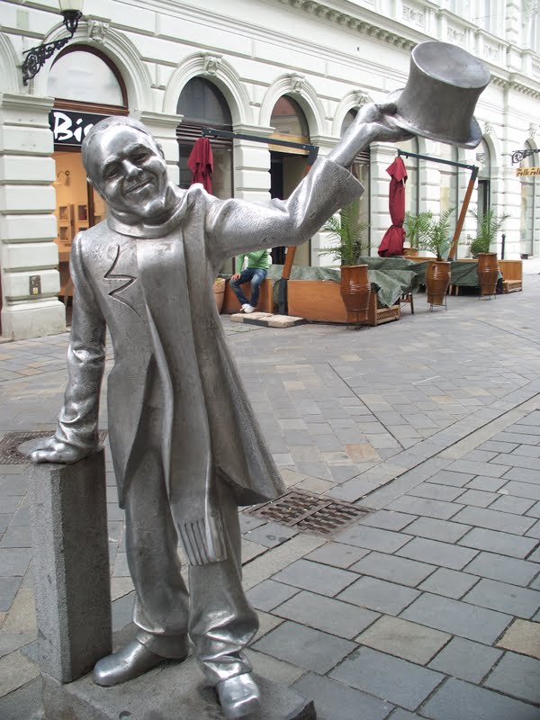 Vanny On Tour: Bratislava, Slovakia