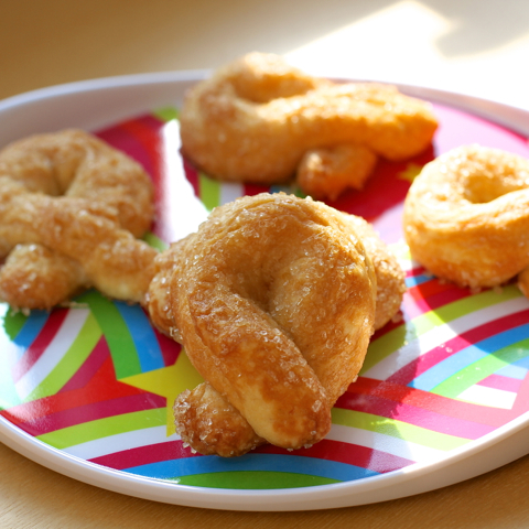 pepsakoy: Torcettini ( Italian Sugar Crusted Twisted Cookies )