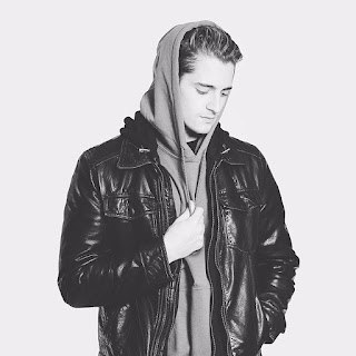 only music saves: Artist of the day: Anthony Russo.