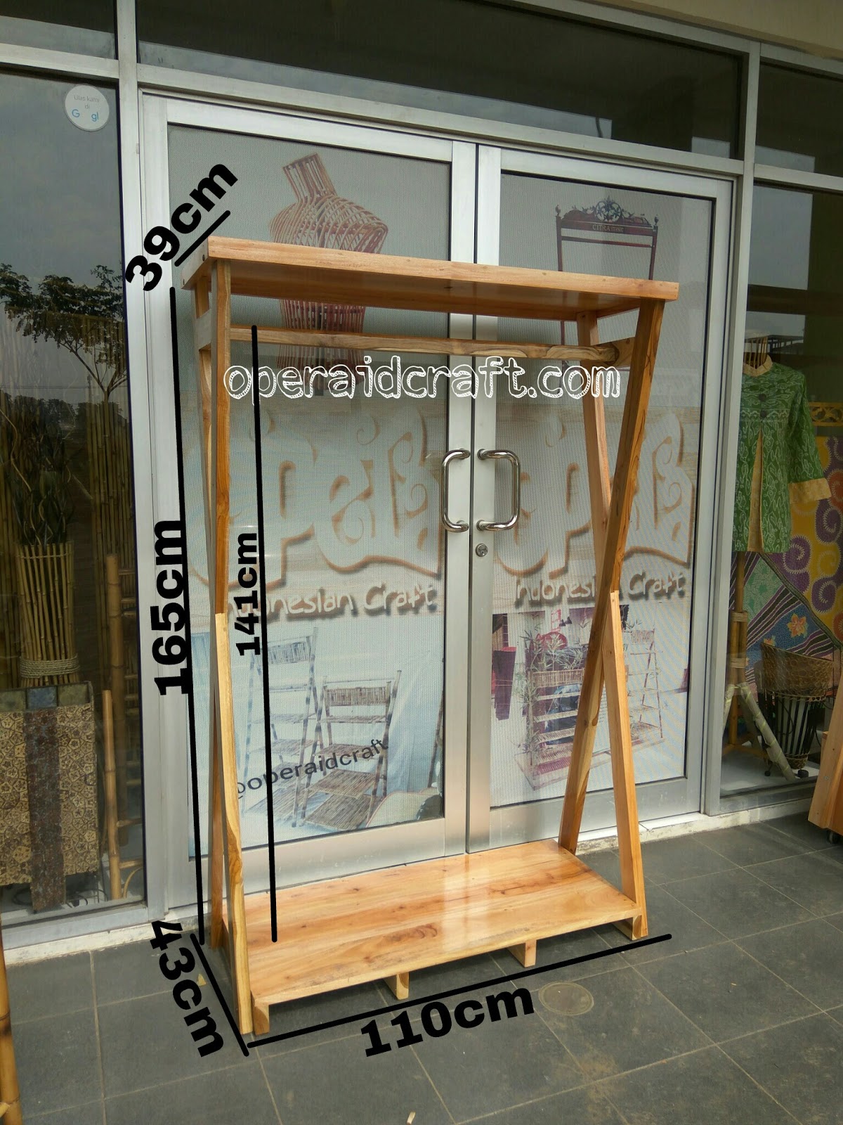 Waroeng Opera Indonesian Craft: Gawangan Batik