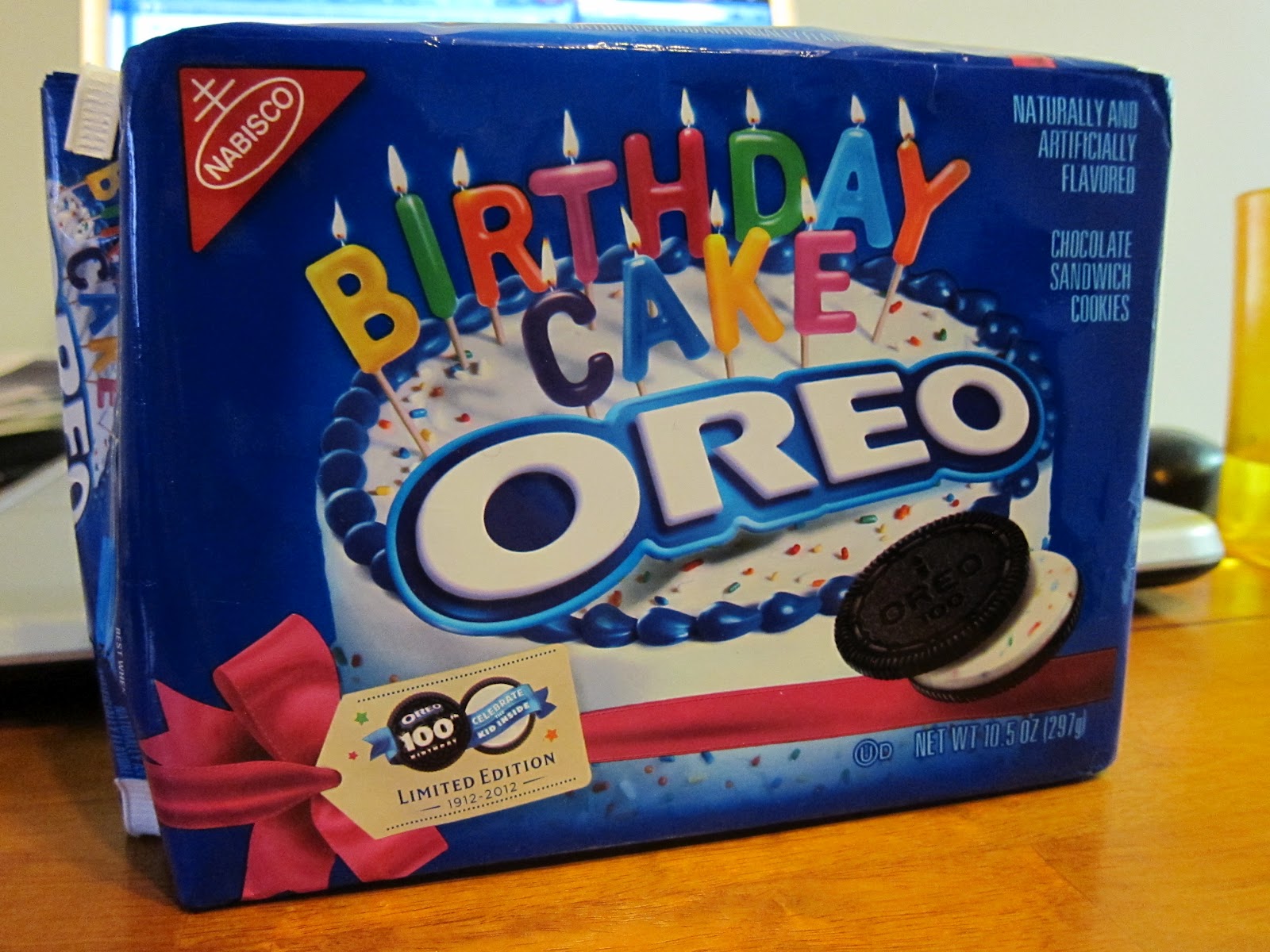 happiness in the form of delicious edibles: homemade birthday cake oreos