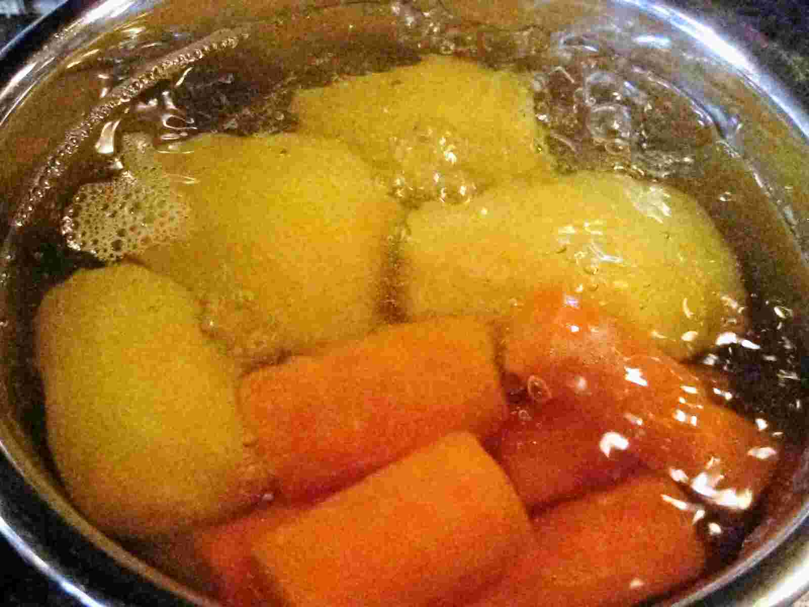 Recipes for Tom: Oden / fishcake, tofu and daikon radish stew