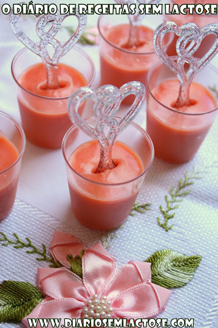 Diário Sem Lactose: Docinho de Morango e Coco no Copinho