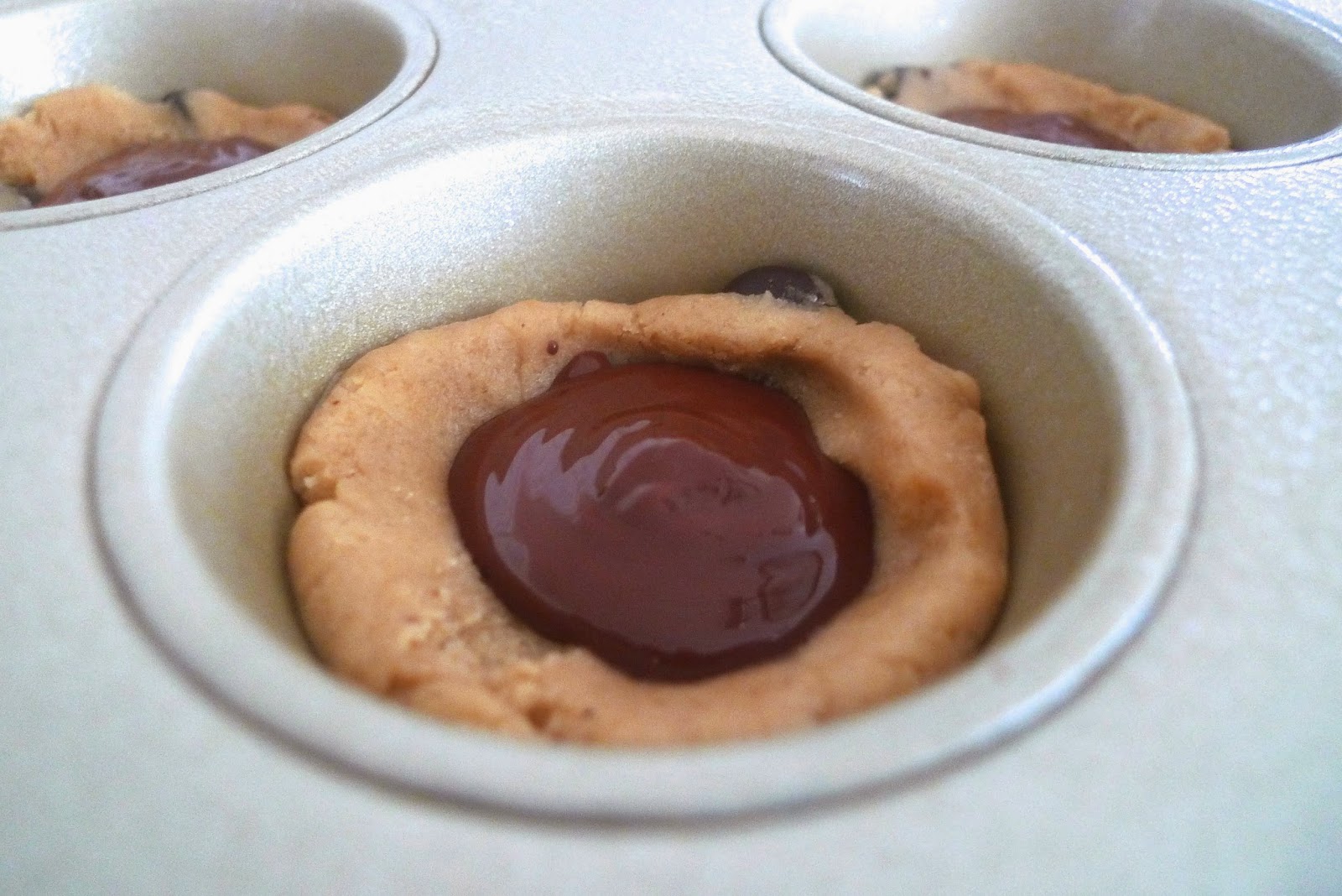 siriously delicious: #VoiceTailgate: Usher's Gusher Cookies