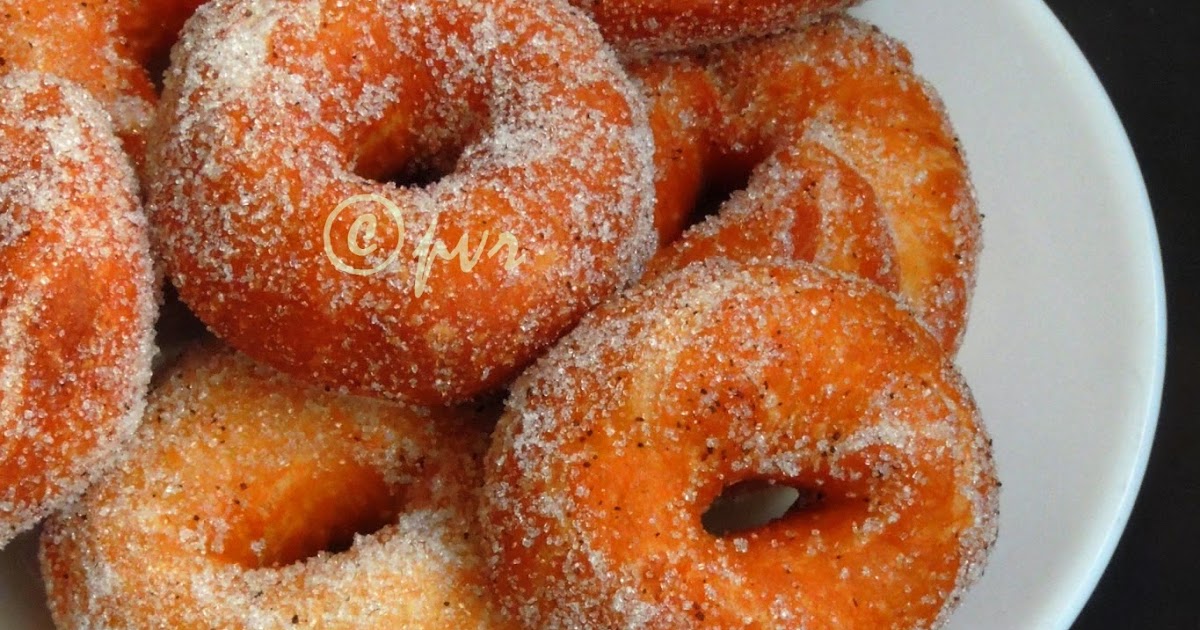 Priya's Versatile Recipes: Finnish Munkki/Finnish Doughnuts