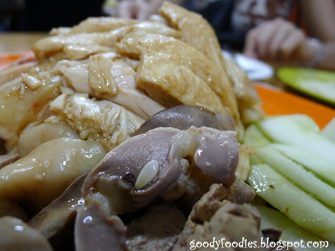 GoodyFoodies: Melaka Trip Part 1: Hoe Kee Chicken Rice Ball, Jonker ...