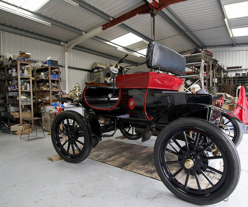 Spencer Lane-Jones Ltd: Supporting a 1904 Oldsmobile for 2700 miles ...