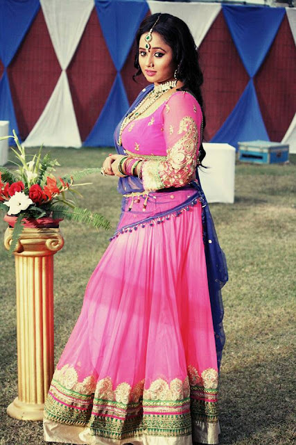 Rani Chatterjee Wallpaper, Image gallery, beautiful photo, hot pics ...