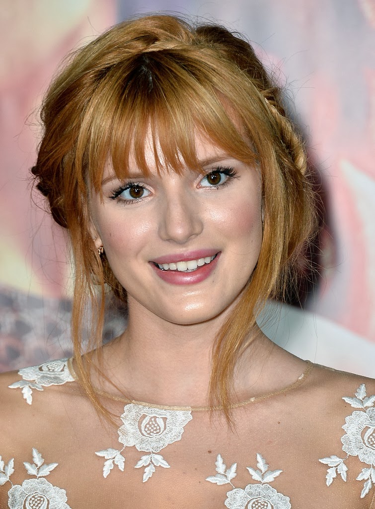 Bella Thorne in a Bluemarine dress at 'The Hunger Games: Catching Fire ...