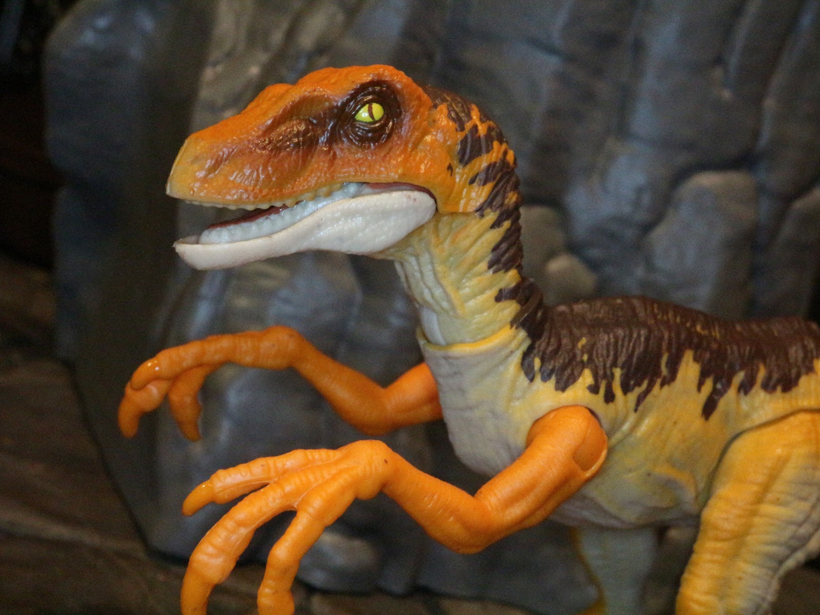 Action Figure Barbecue: Something Has Survived!: Velociraptor from ...