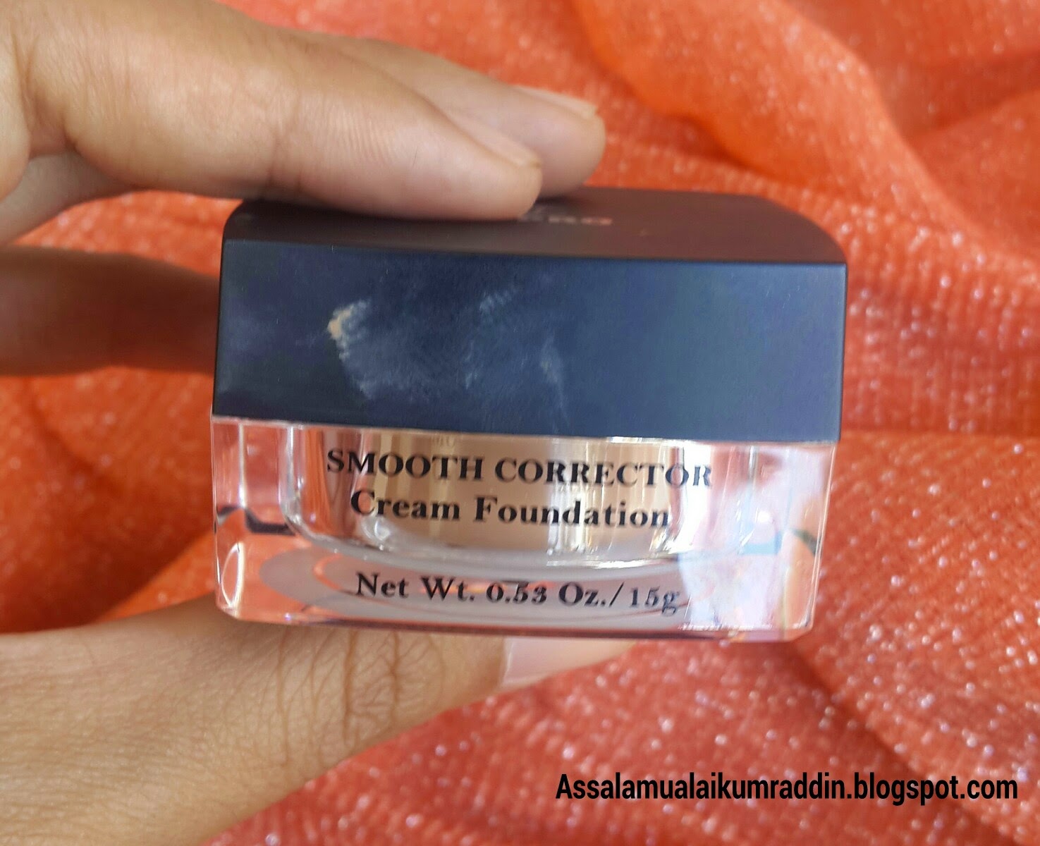 R A D D I N A: LT Pro Smooth Corrector Creamy Foundation (Yellow Orange ...