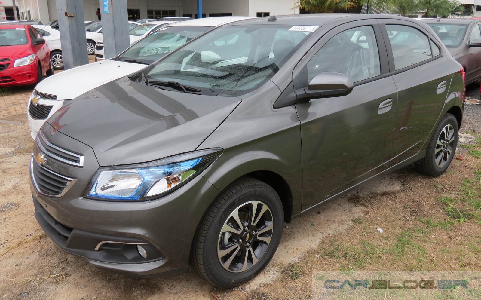 Chevrolet Onix LTZ 2015 Automático - preço e consumo