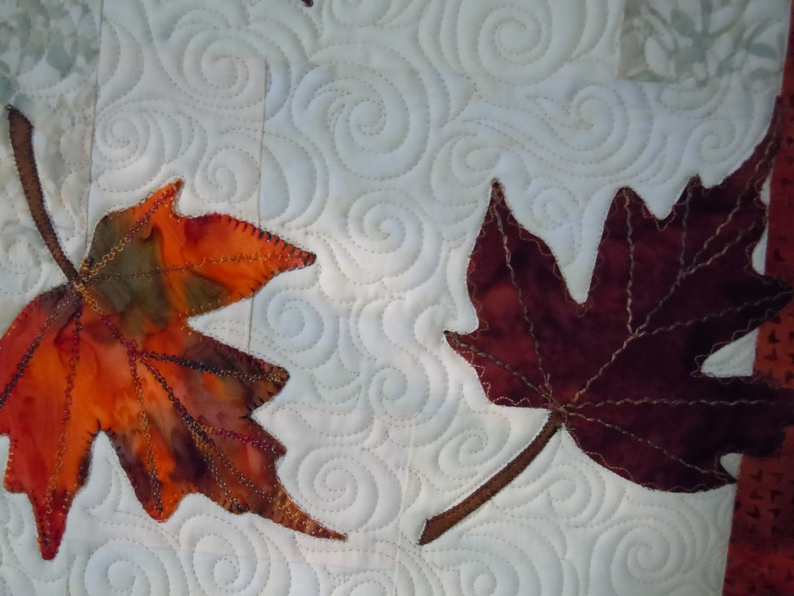 1 More Stitch: Leaf Quilt