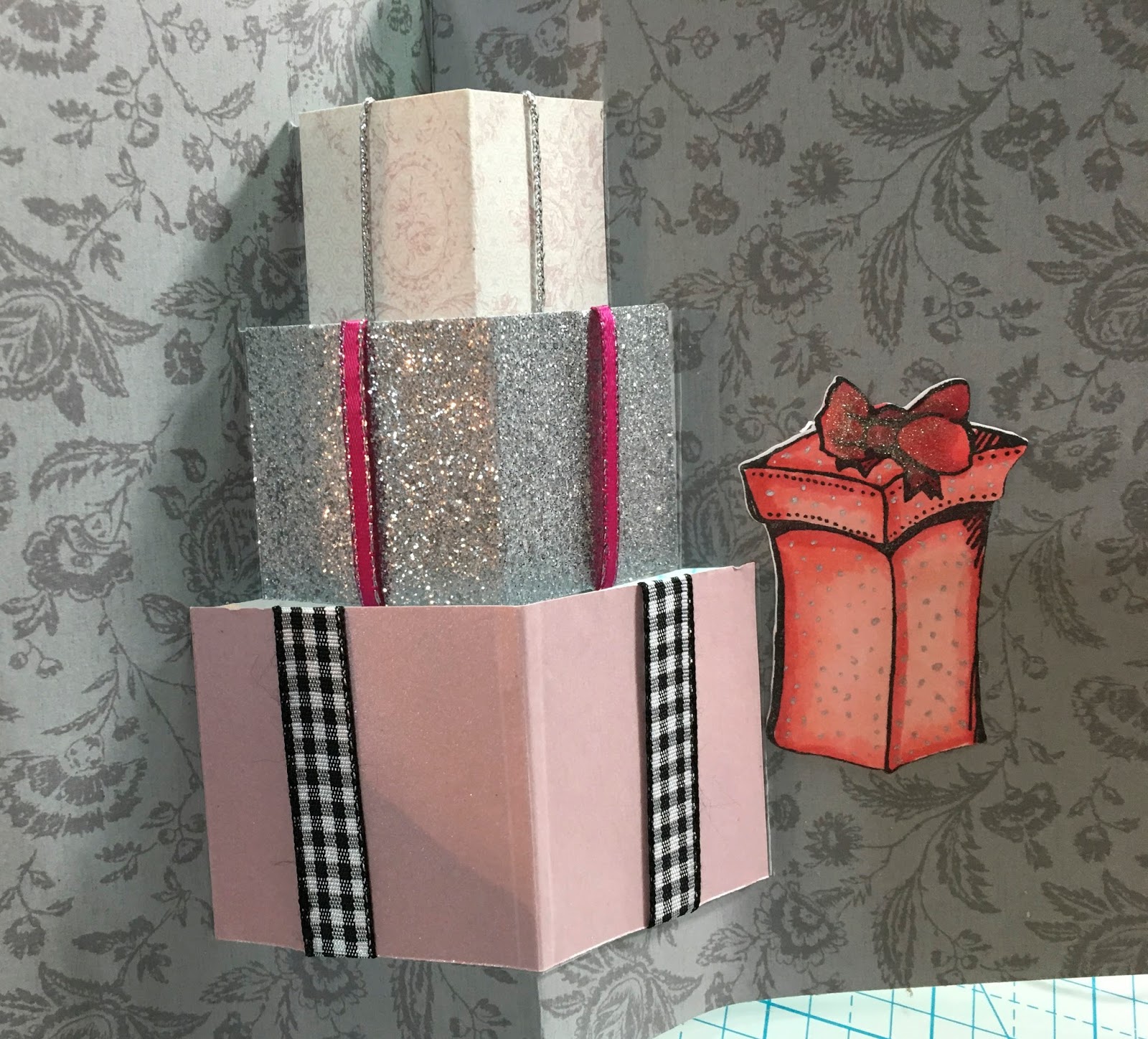 Little Bits: : Club Scrap: Pop up Time
