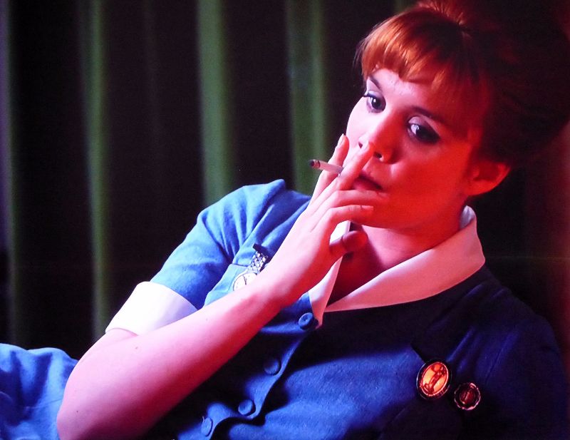 33 Badass Photos of Smoking Ladies From the 1960s ~ Vintage Everyday