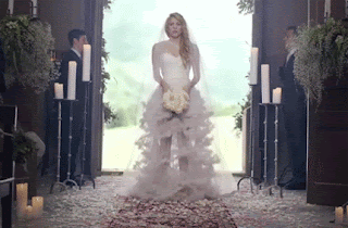 AKI GIFS: 20 Gifs Shakira