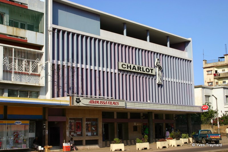 Cinema Infante (depois Charlot) em Lourenço Marques (actual Maputo) dos ...