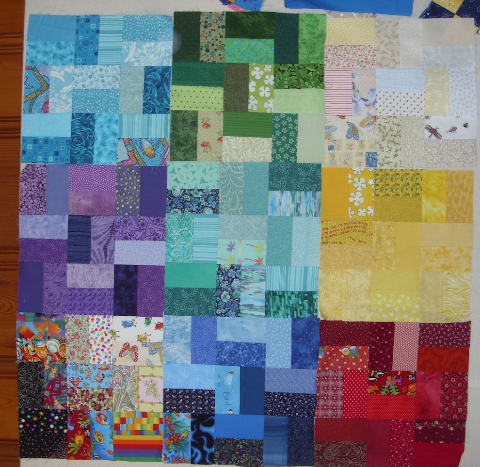 Elizabeth's Quilt Projects: A Finish and Scrap Playtime