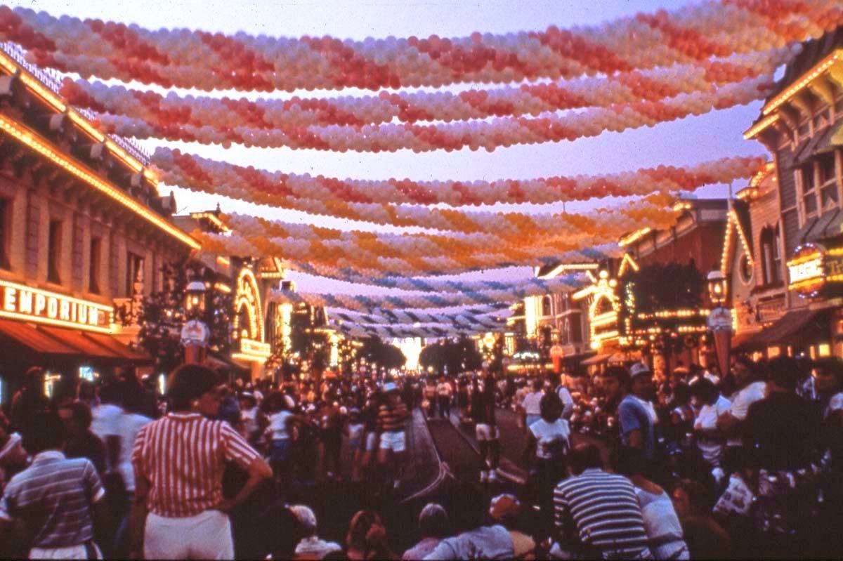 The Very Best Balloon Blog: 5 Day Facebook Challenge - a little bit of ...