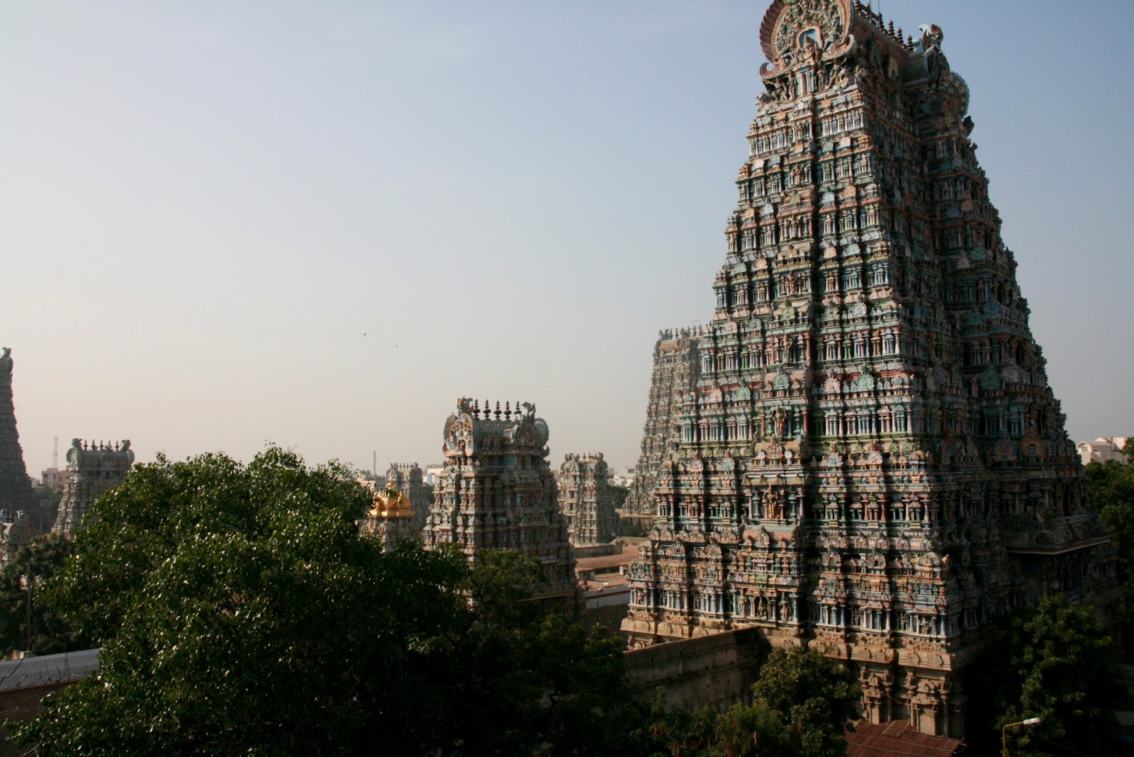 India ( इंडिया ). A voyage to the ancient treasures of Great India ...