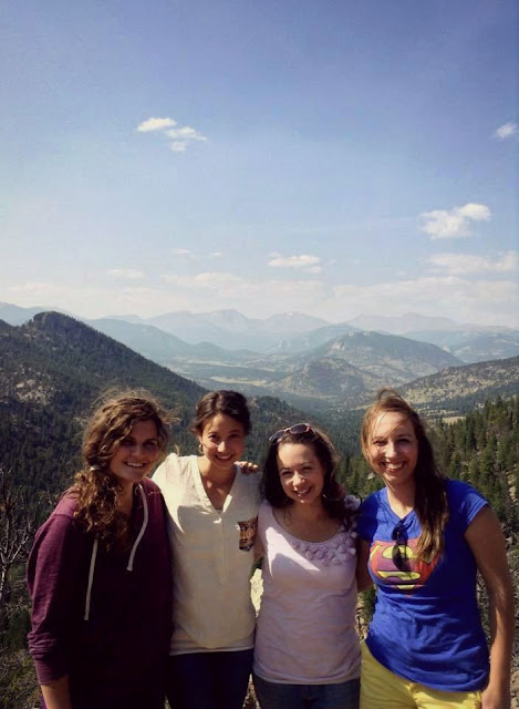 Quaintrelle: Ranch girl.