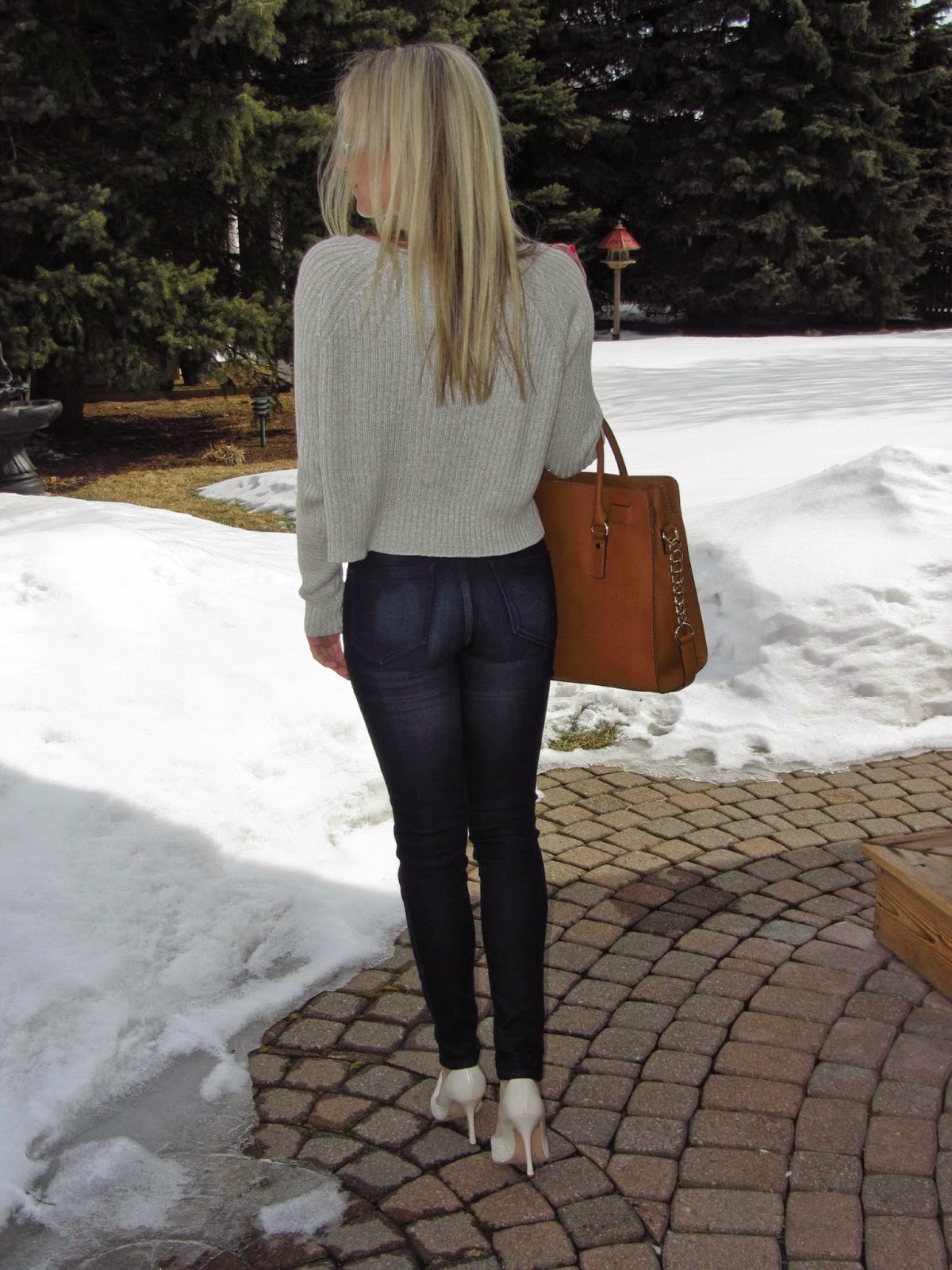 Sincerely Miss Ash: CROPPED SWEATER // HIGH WAISTED