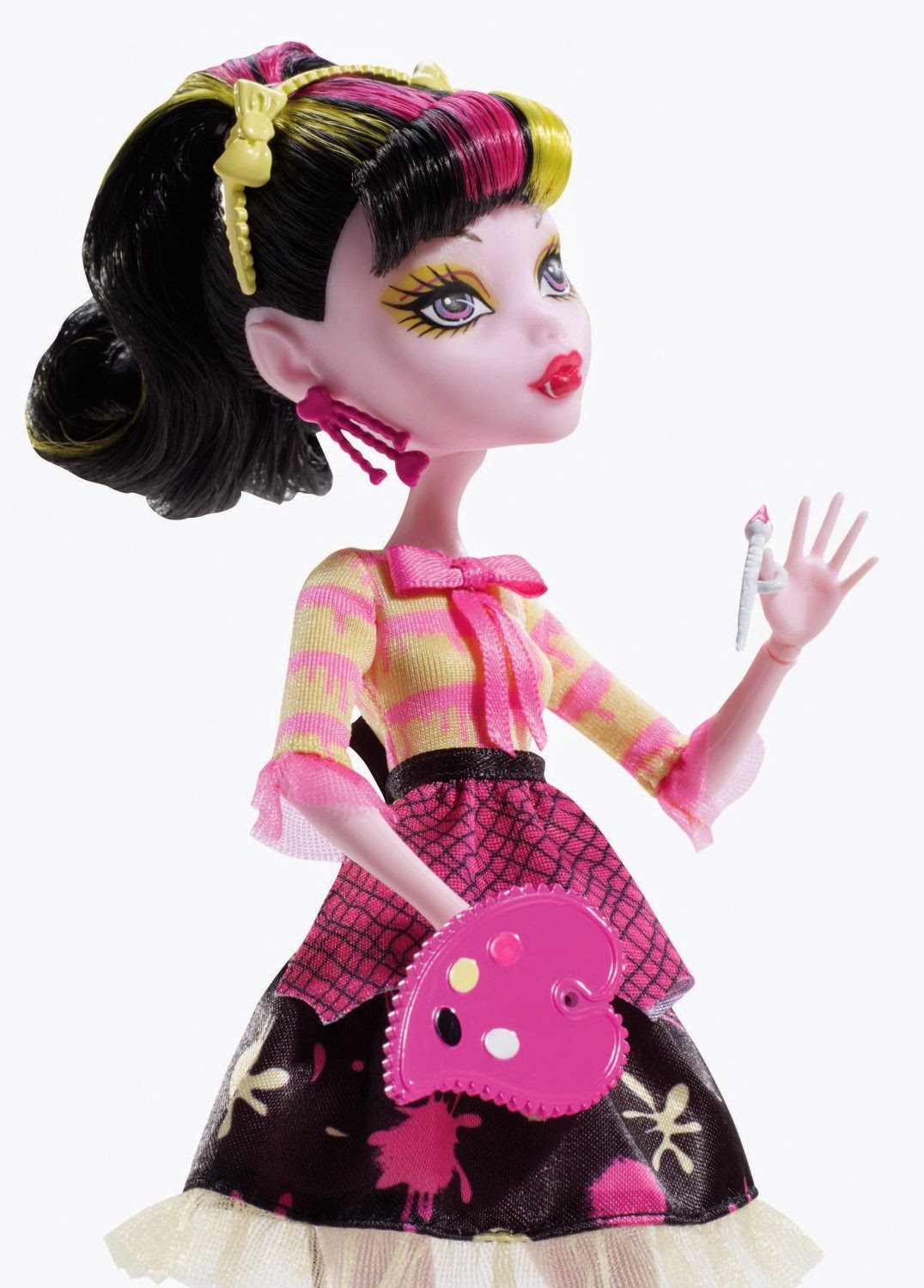 Monster High-Pretty : Imagenes de Draculaura Clase de Arte