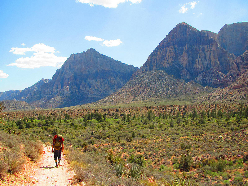 Hiking and Climbing Adventures: Rainbow Wall - Red Rock T/R with ...