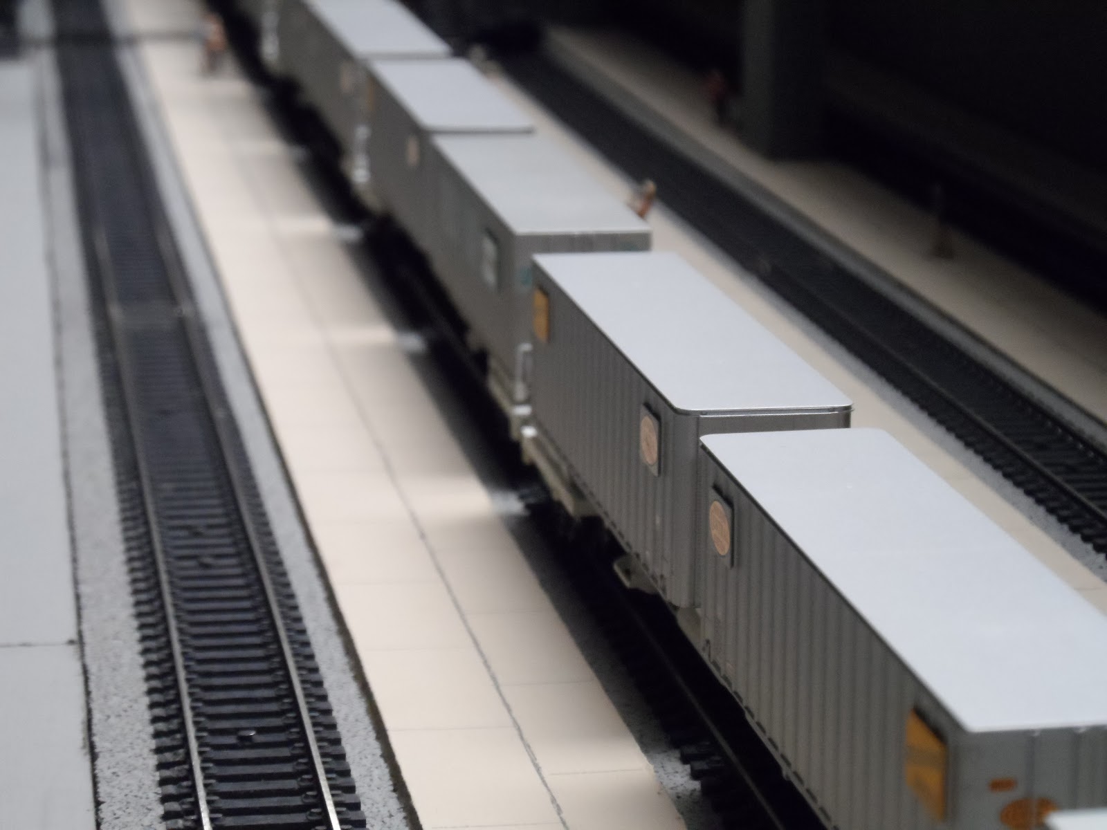 New York Central Train Layout: Revisiting Mail & Express Trains