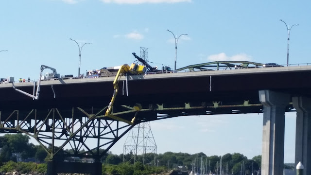 MEC&F Expert Engineers : Bridgeriggers' Aspen A-75 under-bridge ...