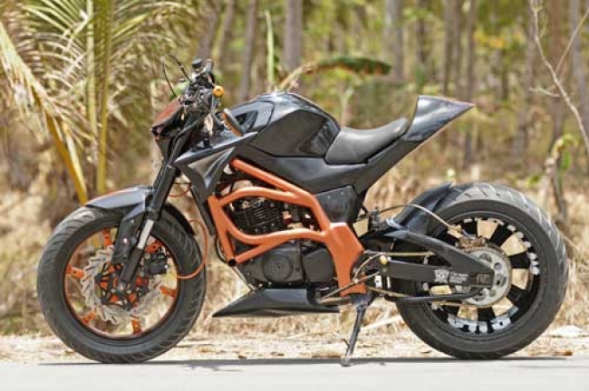 Foto Modifikasi Suzuki Thunder 125 Garang Bro