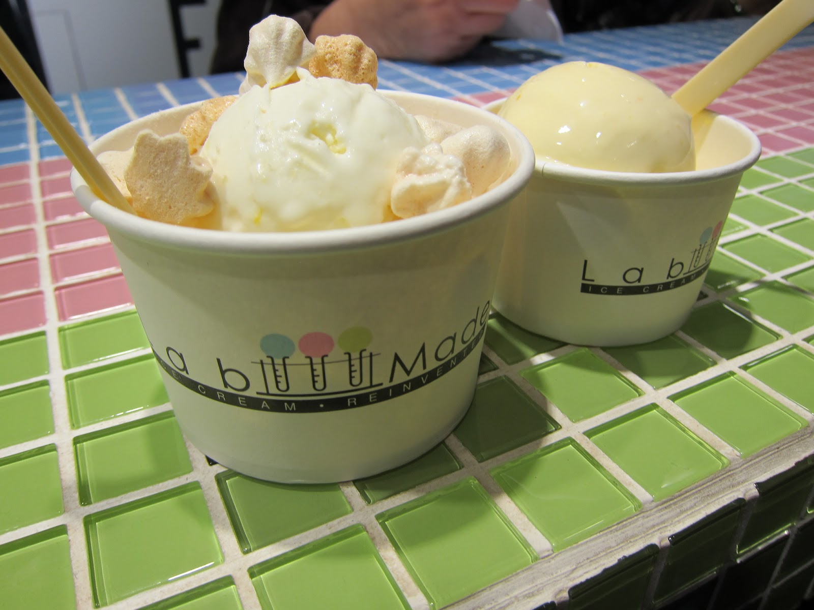 Simply Food and Life: Quick Bite - Lab Made Ice Cream