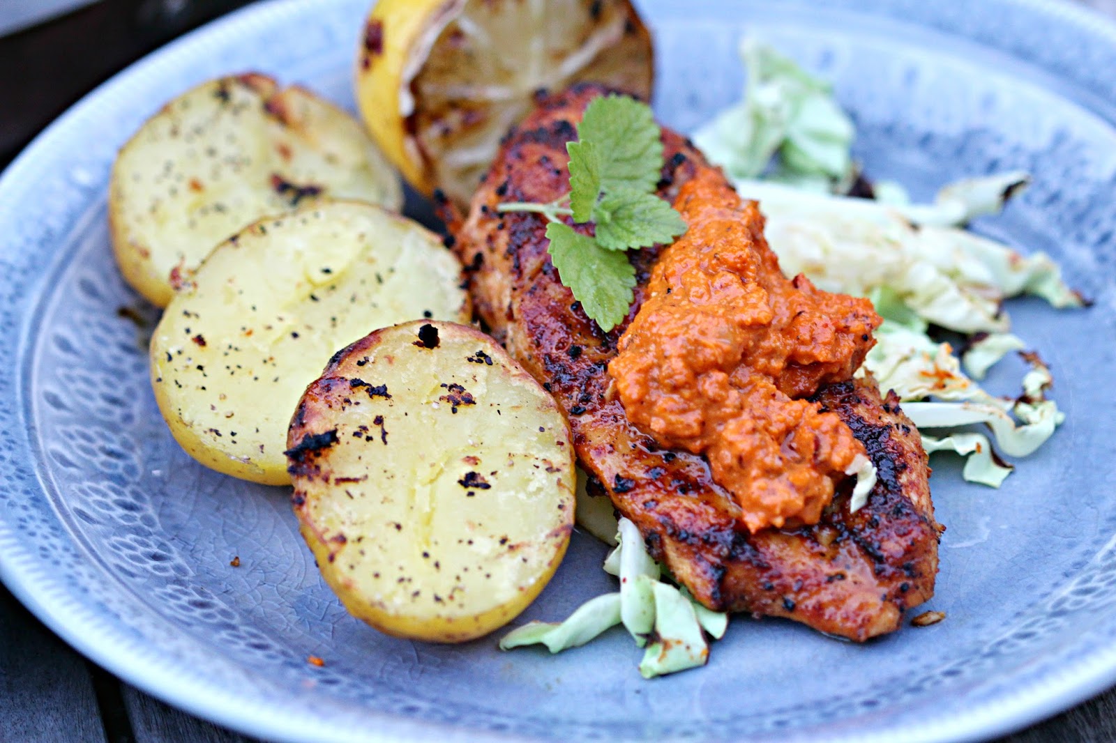 Två små kök: Galen grillad pippi (helt rubbad) med paprikaröra, grillad ...