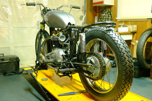 Bones T140 Brat-Wurst: New Tires! Avon MKII rear and Avon Speedmaster ...