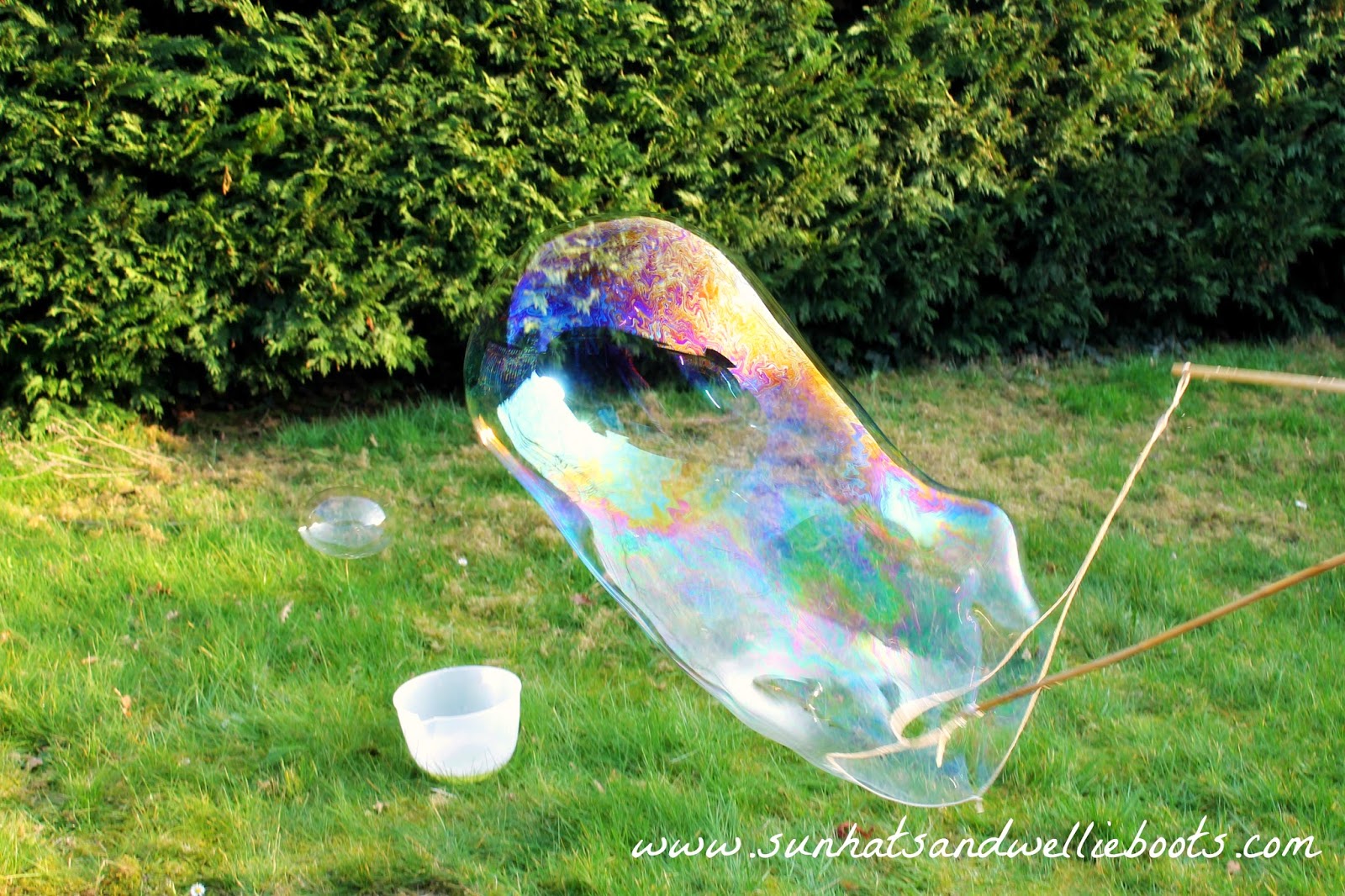 Sun Hats Wellie Boots How To Make Giant Bubbles With A Homemade sun-hats-wellie-boots-how-to-make-giant-bubbles-with-a-homemade
