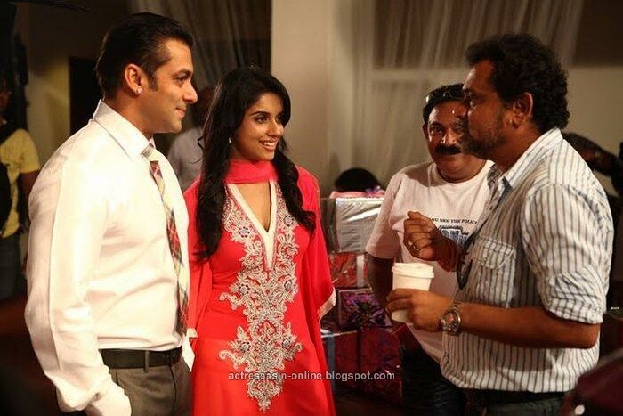 Planet Bollywood: Ready Salman Khan Movie Stills