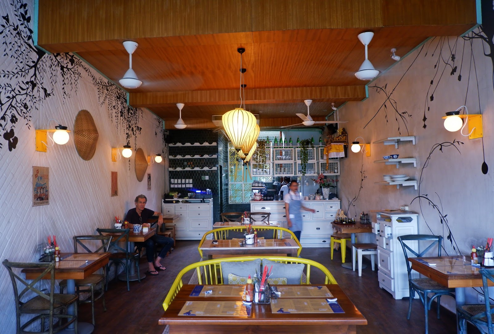 LANTERN RESTAURANT, PETITENGET, BALI - Icha Khairisa