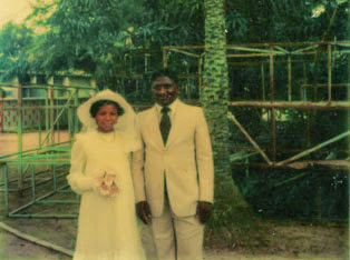 AMAZING STORIES AROUND THE WORLD: "I Still Wash My Husband’s Undies And ...